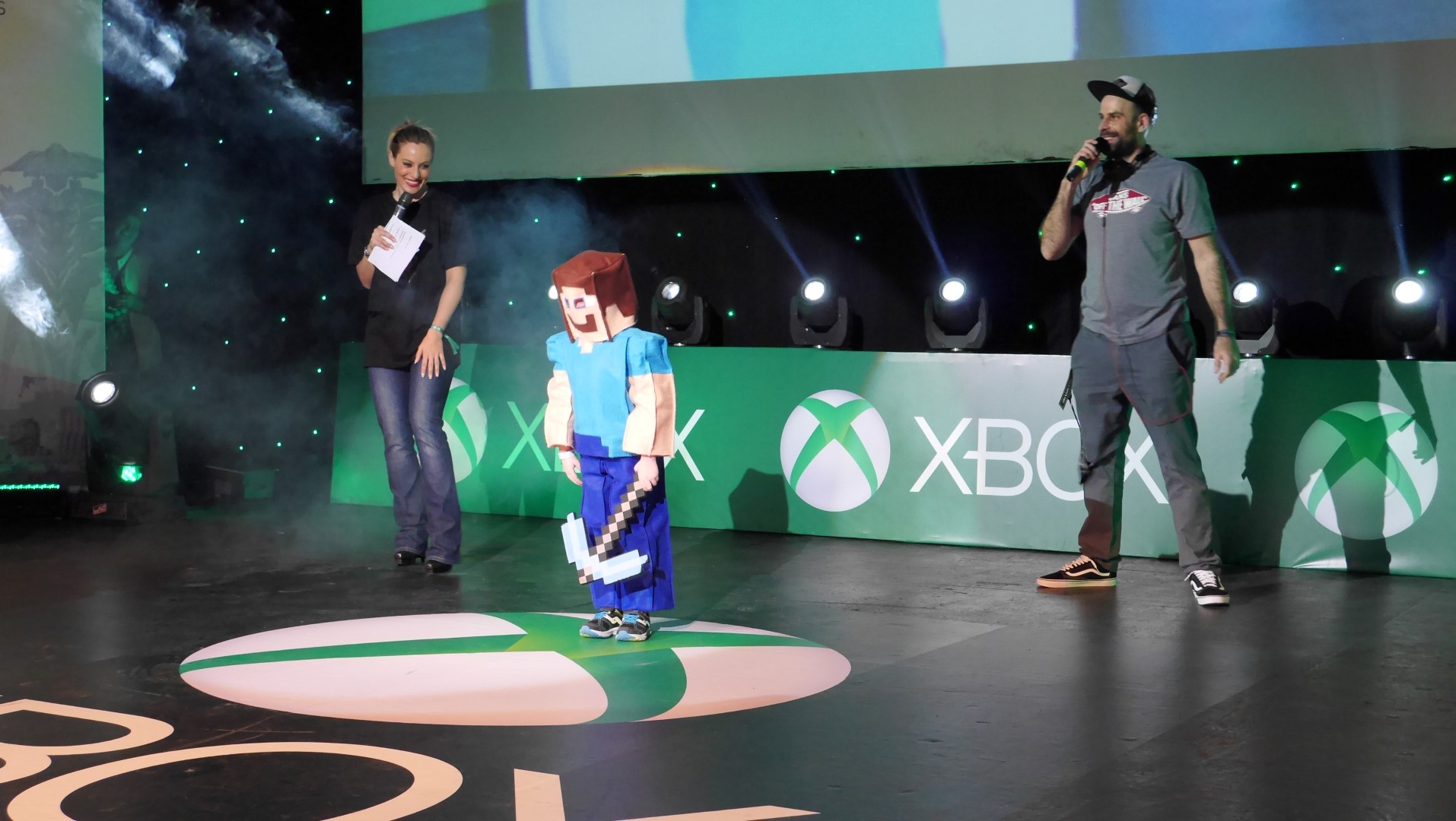 Μοναδικά στιγμιότυπα από το Xbox Arena 2!